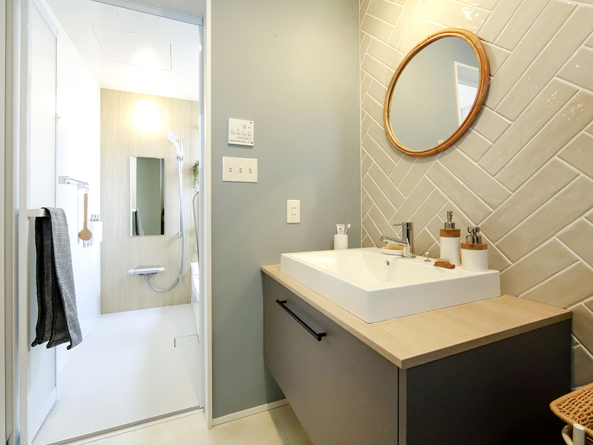 ヘリンボーンを注文住宅の壁・床などに取り入れるメリット・デメリット｜おしゃれな施工事例も紹介 | 湘栄建設（SHOEI KENSETSU）